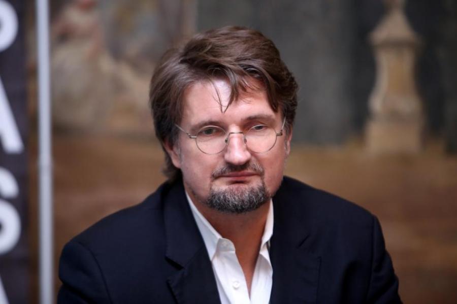 VS.lv: Cauri ir? Stendzenieka sieva atklāj, kas tad patiesībā notiek ...