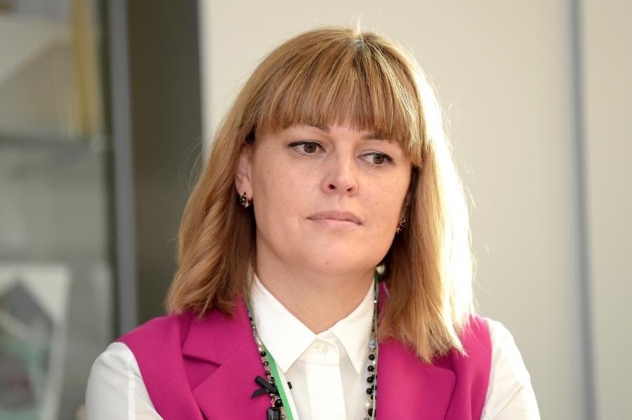 VS.lv: IeM parlamentārā sekretāre: Par izmeklēšanas noslēpumu, tās ...