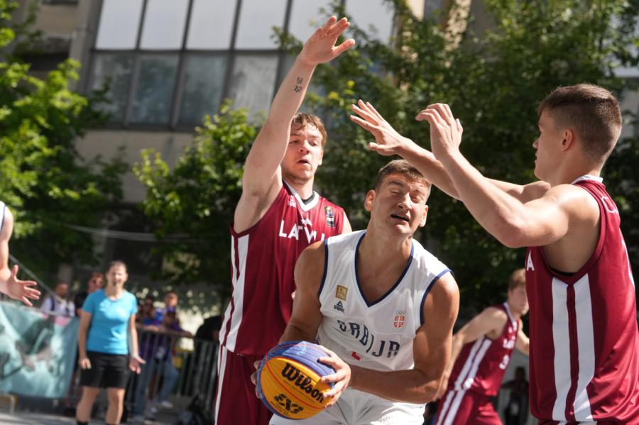 VS.lv: Latvijas 3x3 basketbolisti EJOF iekļūst ceturtdaļfinālā